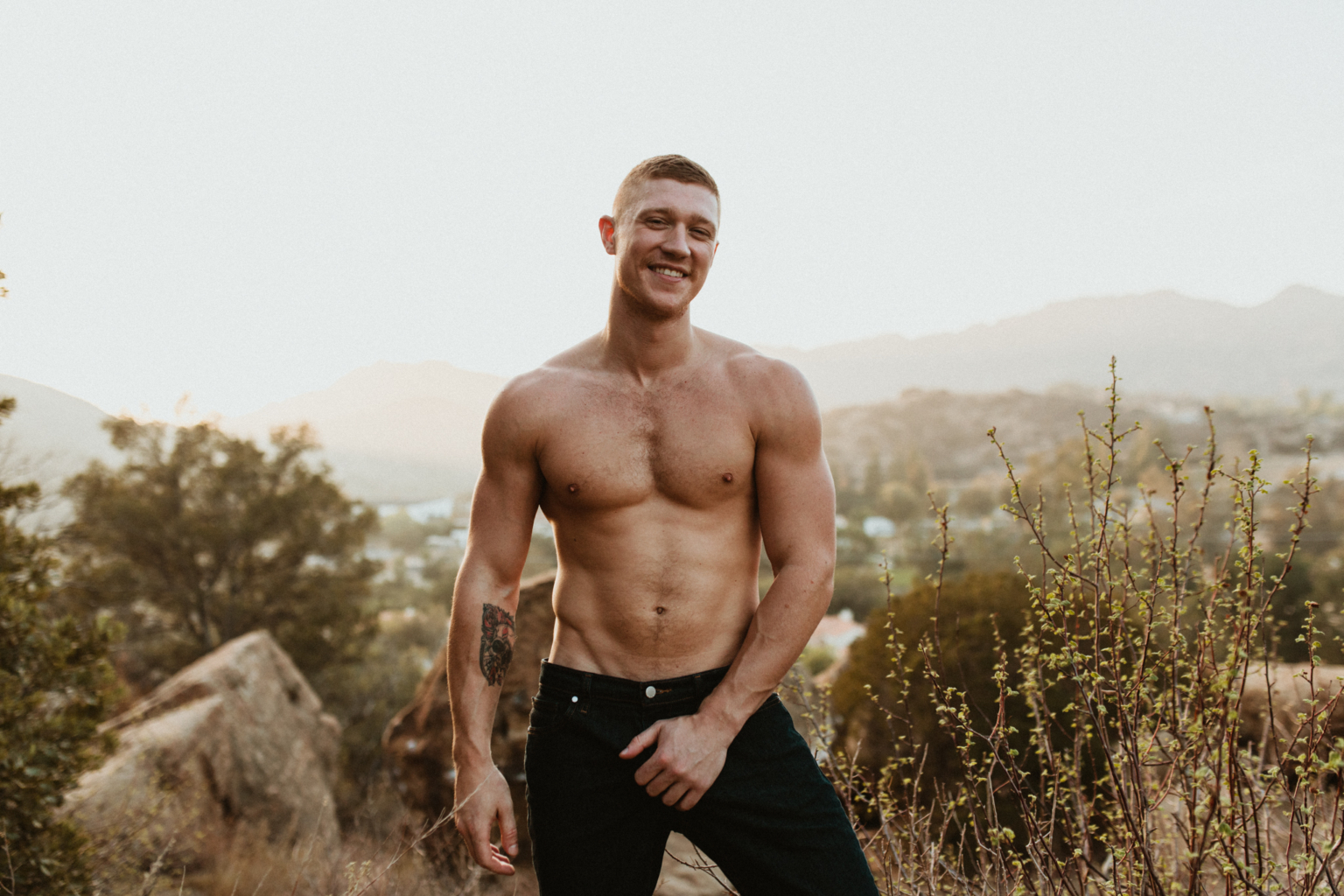 Oliver Flynn Inc Of Hussie Models
